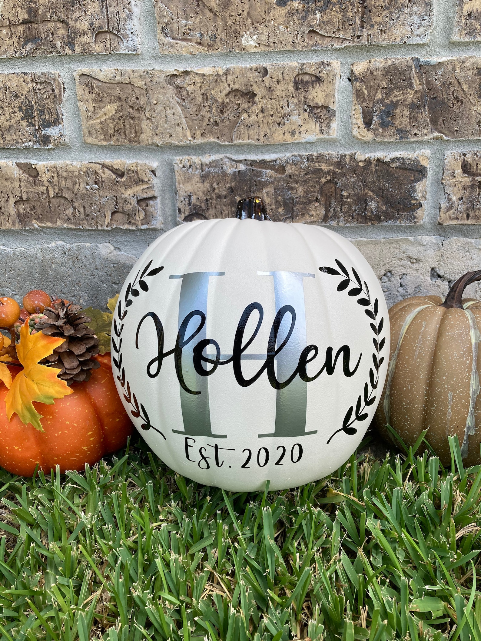 Autumn Wedding Decor Wedding Pumpkins Mr and Mrs - Etsy