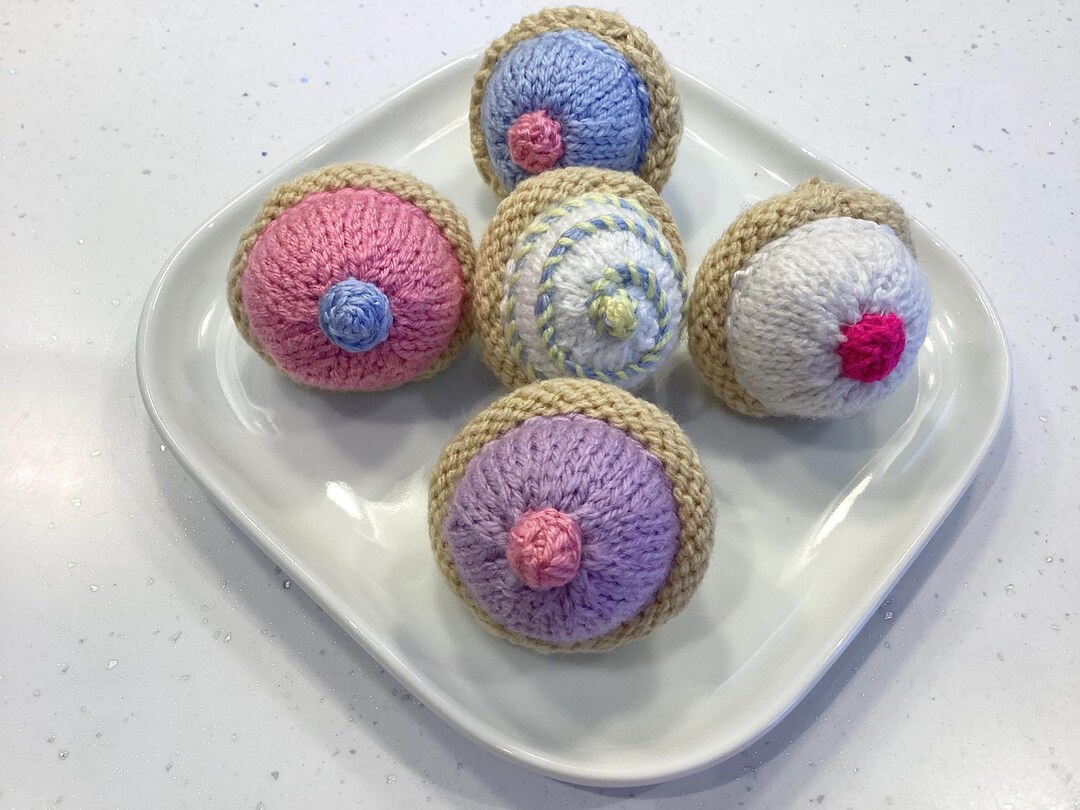 Knitted Kids Role Play Food Set of 5 Biscuits & Cakes - Etsy