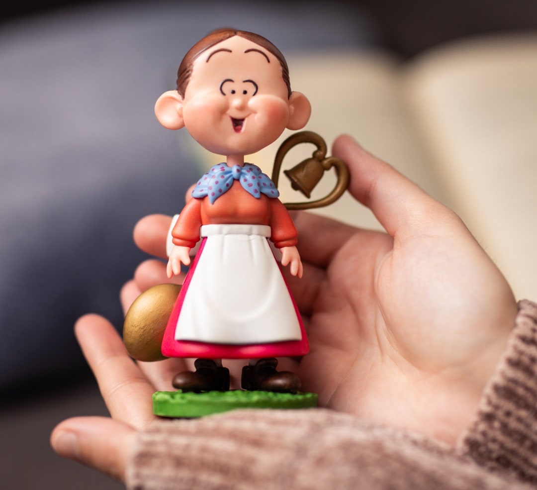 Mrs Minu Mrs Pepperpot Spoon Oba San Statue Resin Surprise Gift