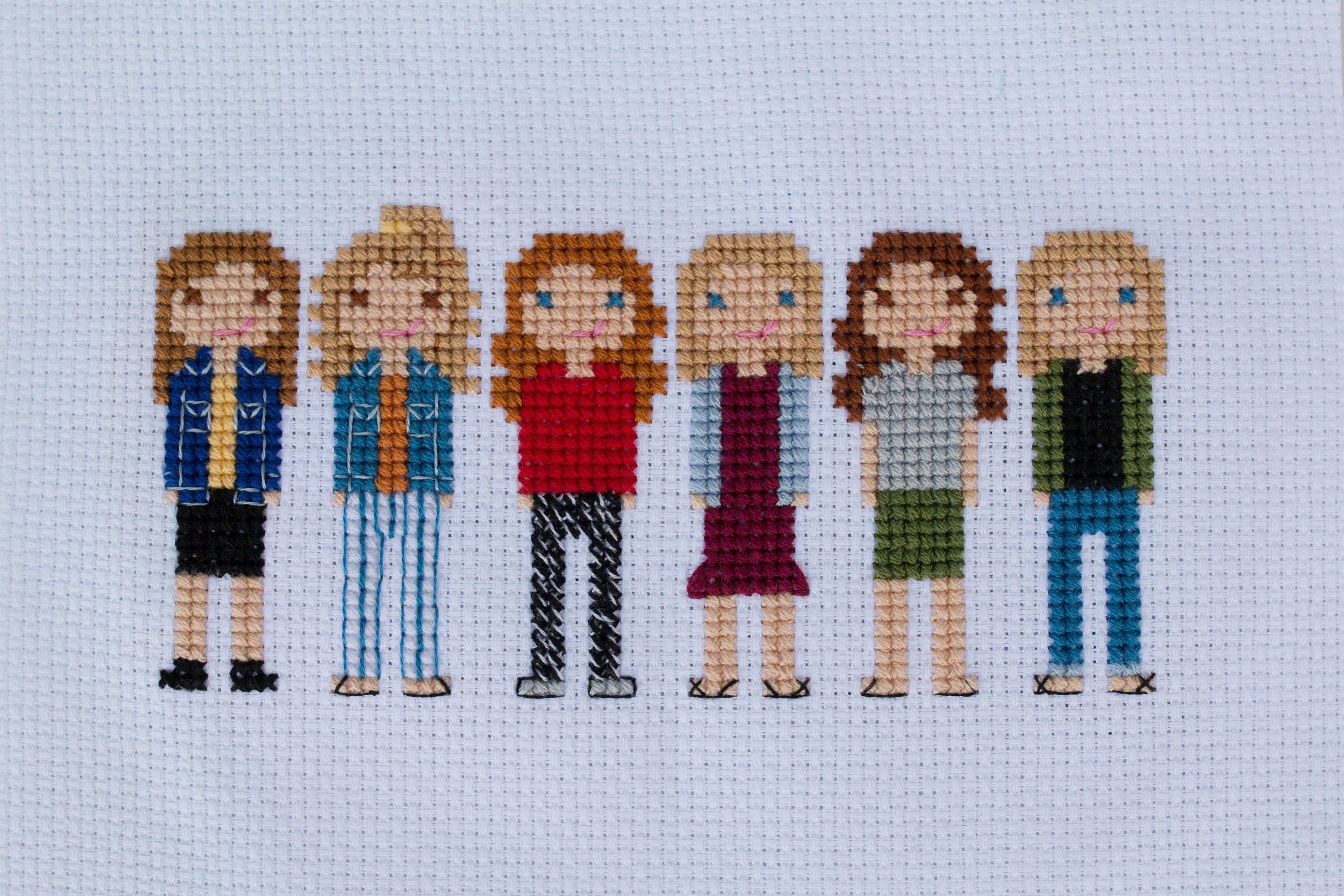Custom Cross Stitch Portrait - Family Portrait - Personalized Cross ...