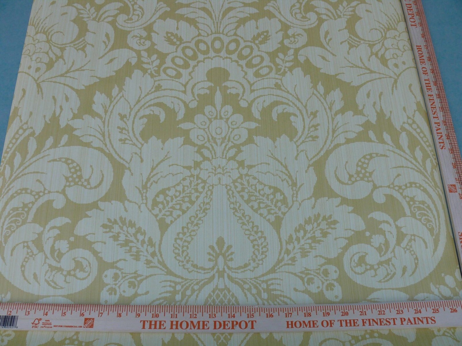 High End Wallpaper Scalamandre "daphne Classic Gold" Renaissance Damask ...