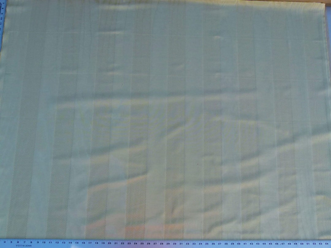 By Yard Scalamandre Rayure Marquis Fh Juane Pale Gold MSRP USD 212/Y ...