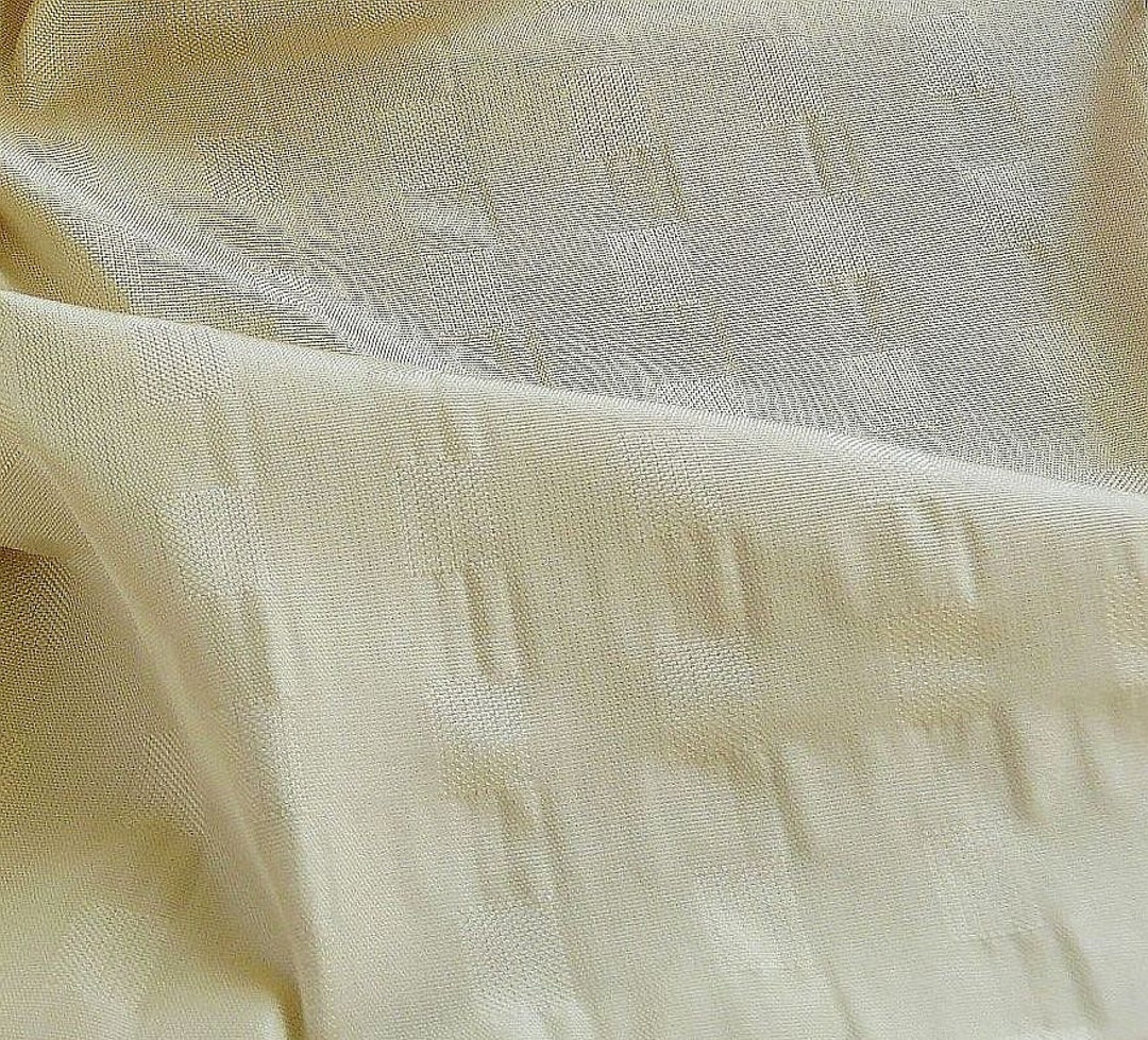 By Yard Lee Jofa 100% Silk Tinsmith Taffeta Pearly White Seersucker MSRP 198/Y - Etsy