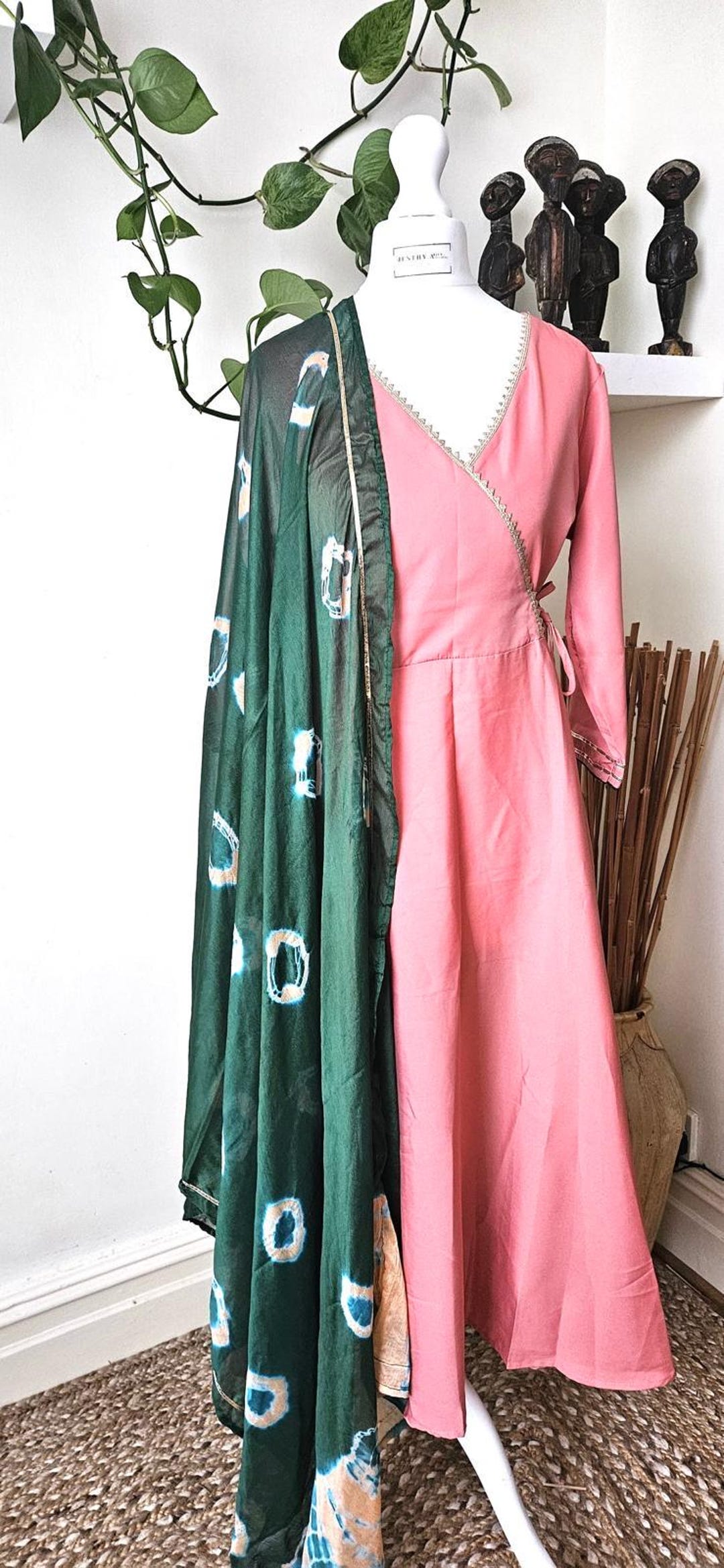 Pink Wrap Anarkali Kurta Set: Green Bandhani Dupatta, Indian Party ...