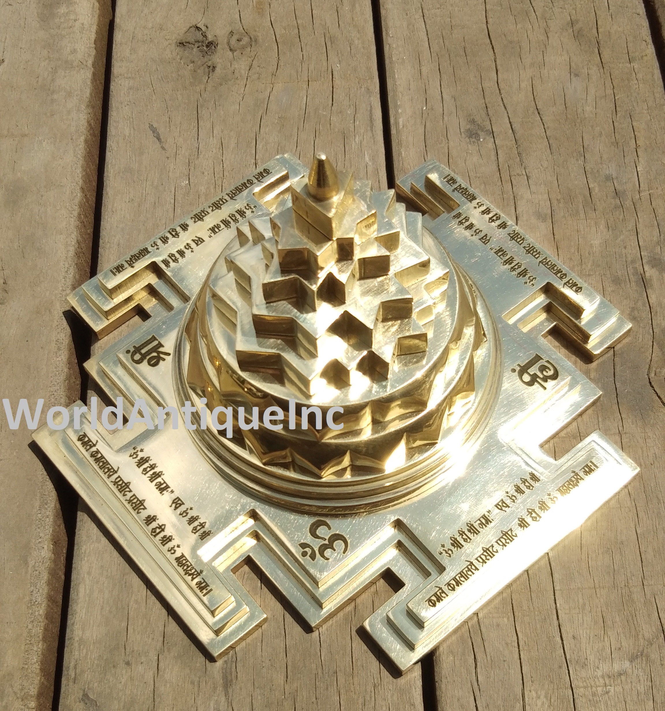 Shree Yantra / Maha Meru Shree Yantra / Solid Meru Shree | Etsy