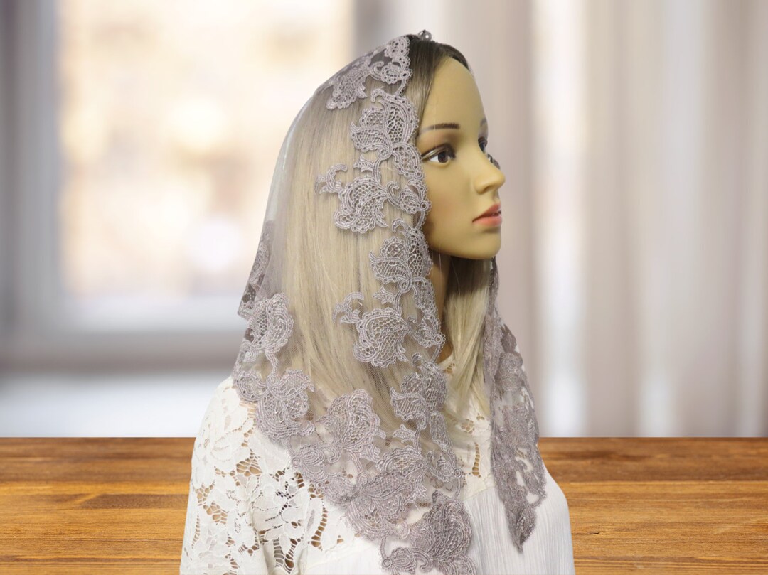 CHAPEL MANTILLA Beautiful Traditional Vintage Inspired French Lace ...