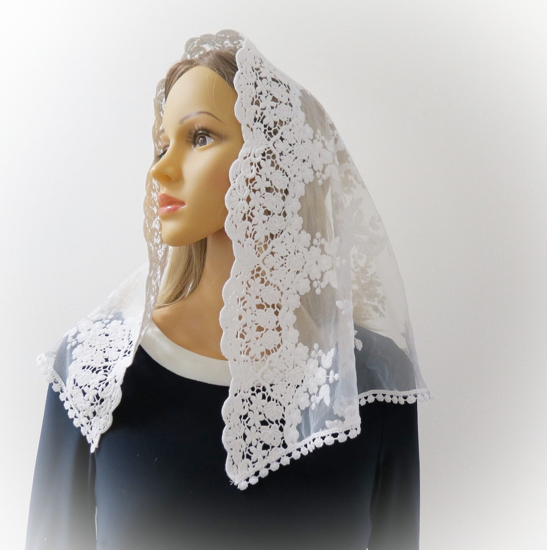 CHAPEL MANTILLA /lace Mantilla/d - Shape Mantilla Chapel Veil/ Church ...