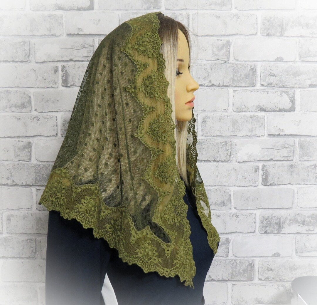 CHAPEL MANTILLA, Lace Chapel Veil, Catholic Mass Veil, Traditional ...