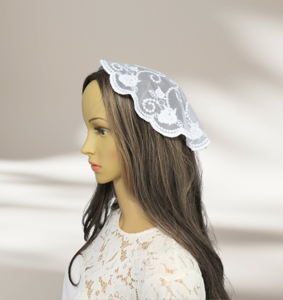 CHAPEL MANTILLA, Lace Mantilla, White Mantilla Chapel Praying Cap ...