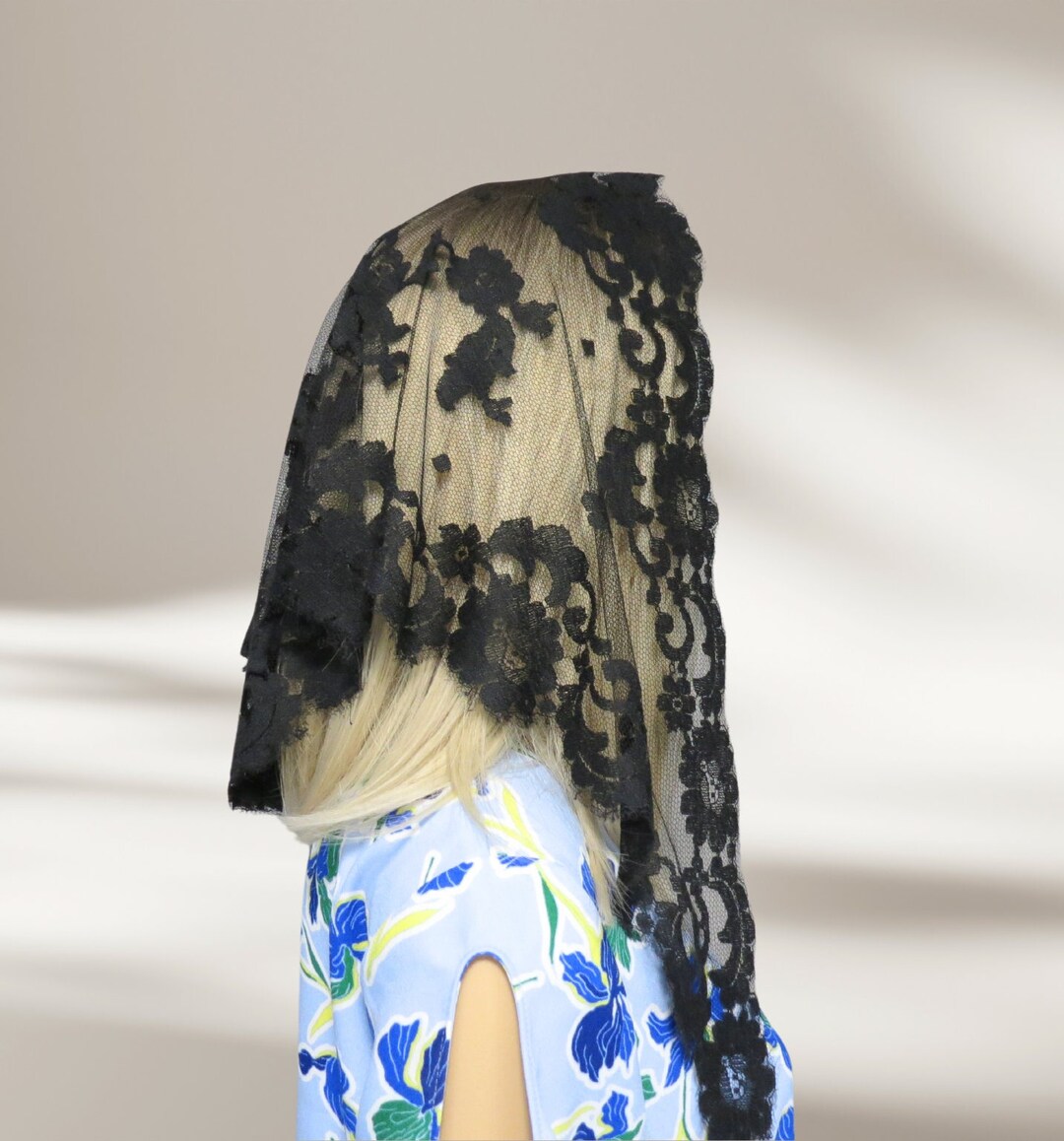 Vintage French Lace Spanish Mantilla Catholic Mass Veil Praying Veil ...