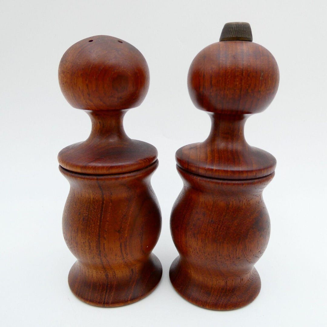 Digsmed Denmark Teak Wood Salt Shaker & Pepper Mill Danish Design 1960s ...