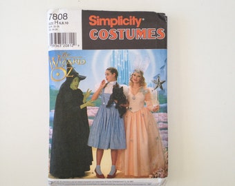 Wizard of Oz Costumes for Dorothy, Glinda, Wicked Witch of the West ...