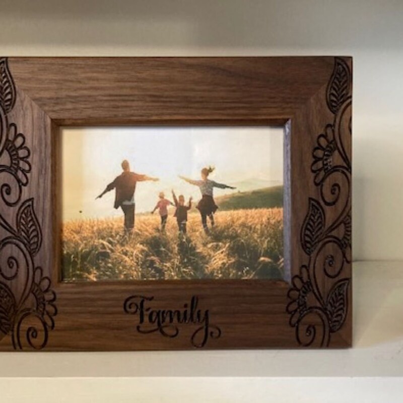 Family Picture Frame - Etsy