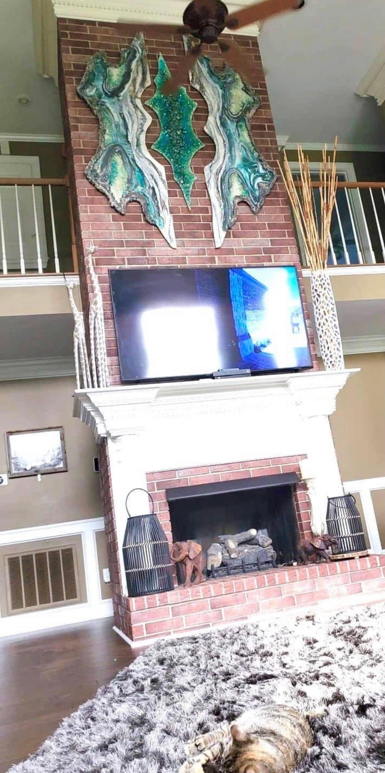 Geode Art, Wall Decor, Living Room Accents, Realistic Geode Art: Made ...