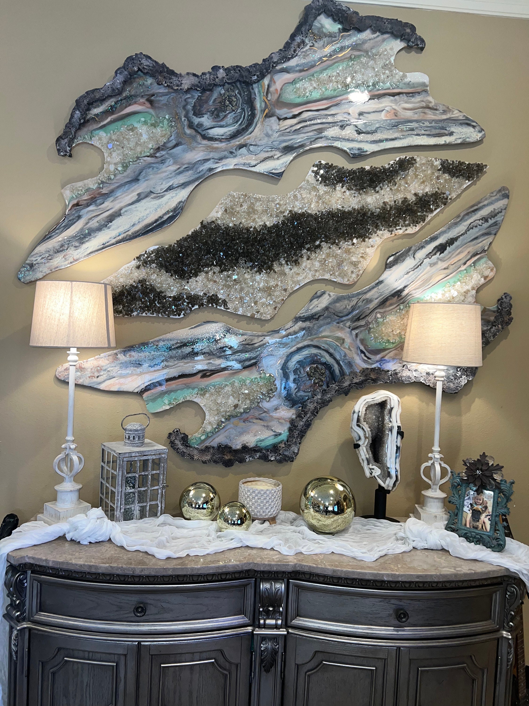Geode Art, Wall Decor, Living Room Accents, Realistic Geode Art: Made ...