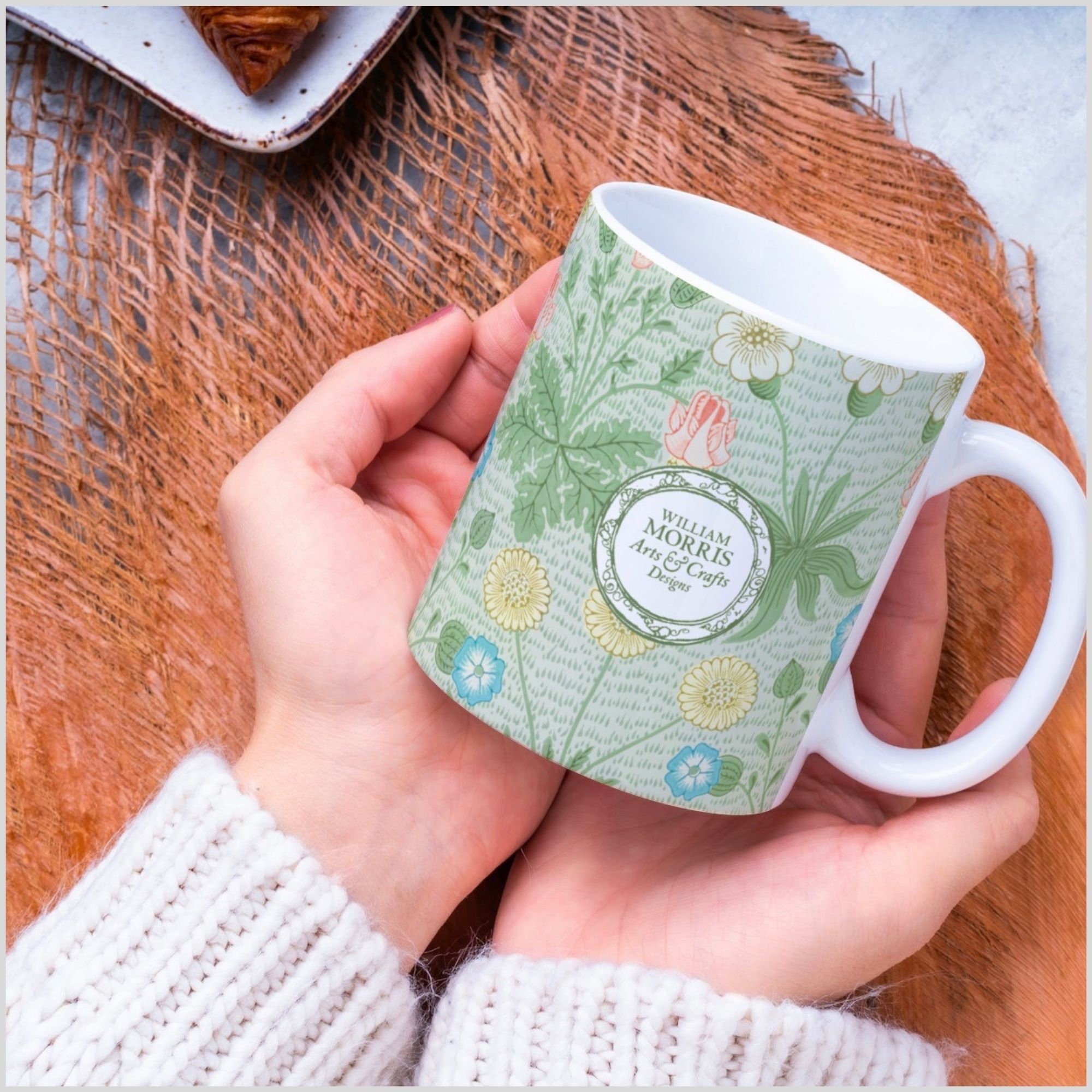 William Morris: Daisy Verde Victorian Country House Style - Etsy