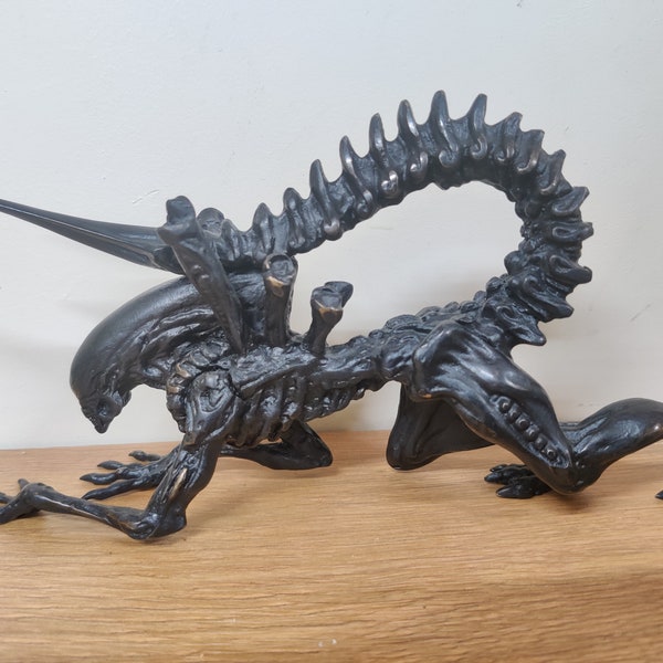 Xenomorph Sculpture Art Objects - Etsy