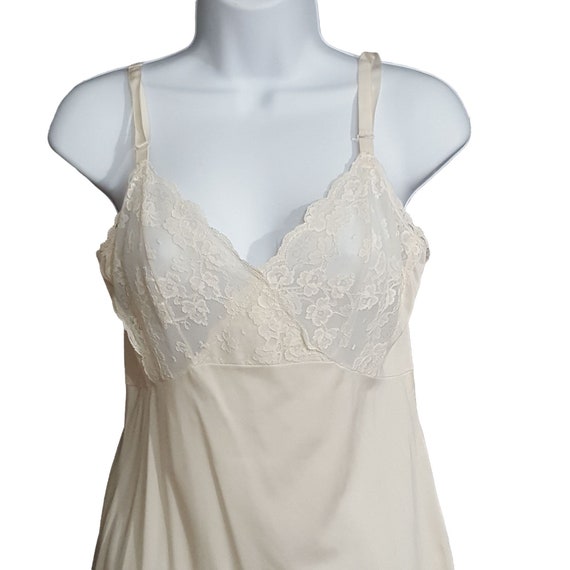 Vanity Fair Vintage Womens Full Slip Lace Cups Adjust… - Gem