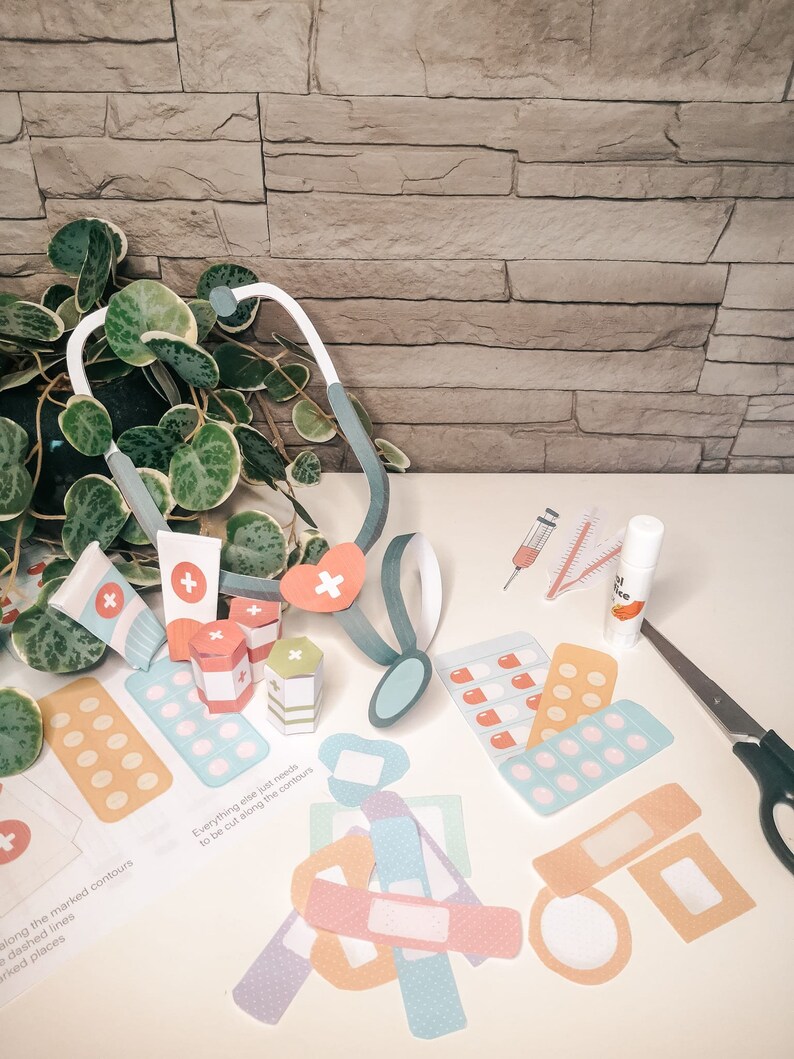 Printable Doctor Kit for Kids Paper Craft Activity Toddler Activities ...