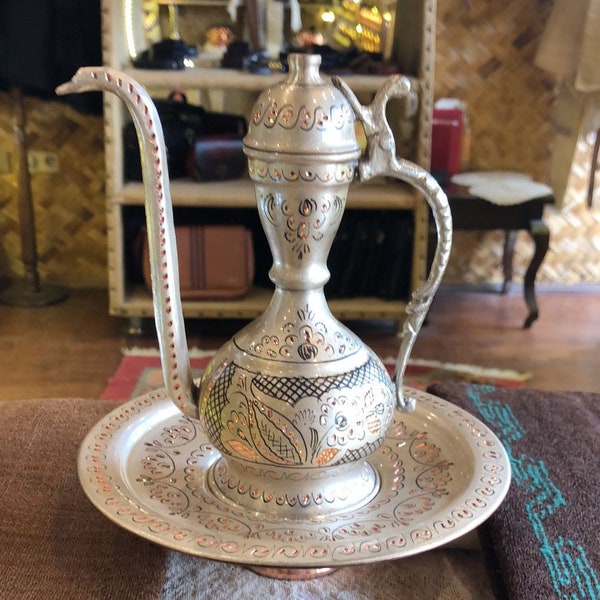 Pitcher Basin - Etsy