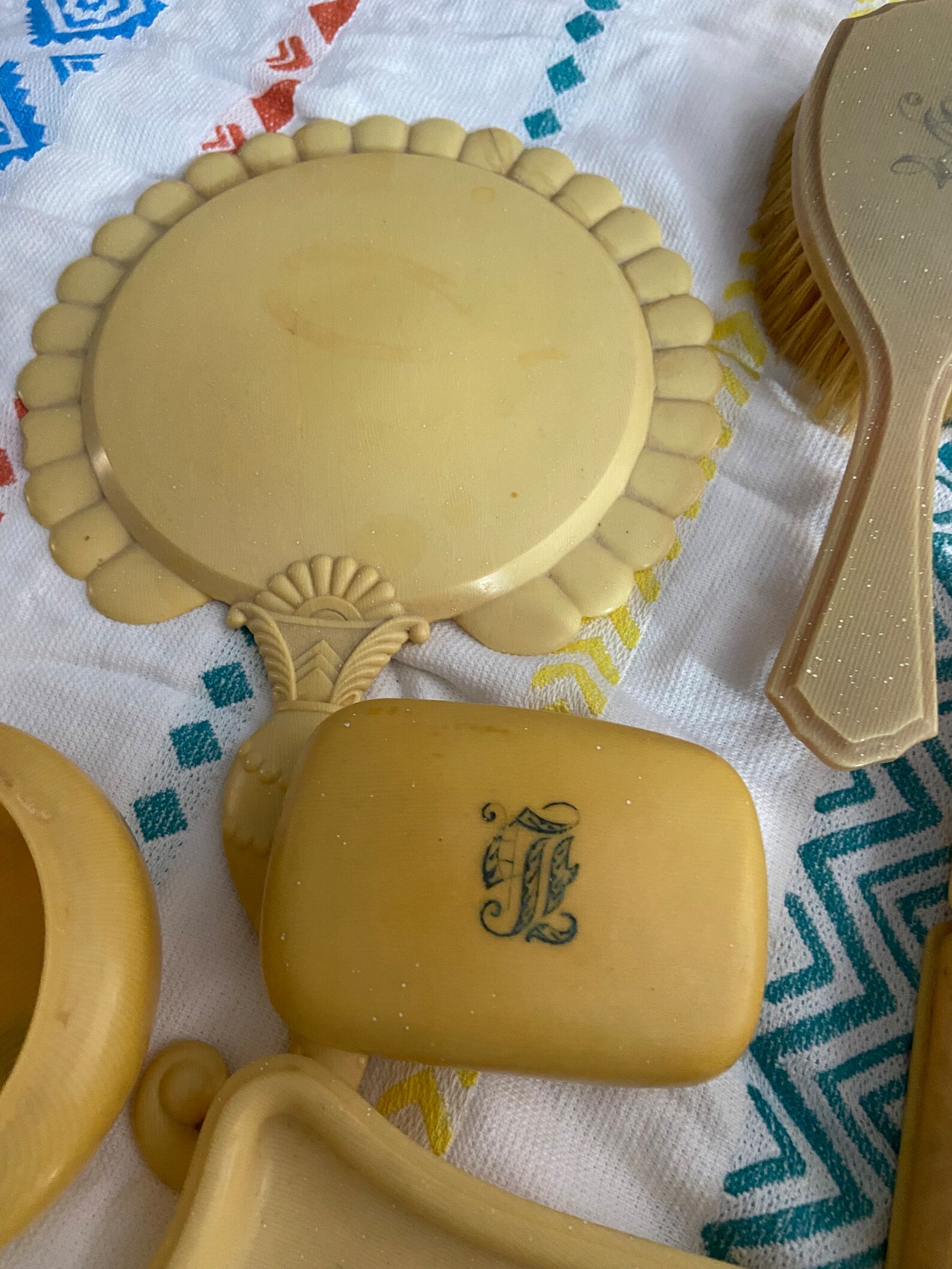 Vintage Vanity Set - Etsy
