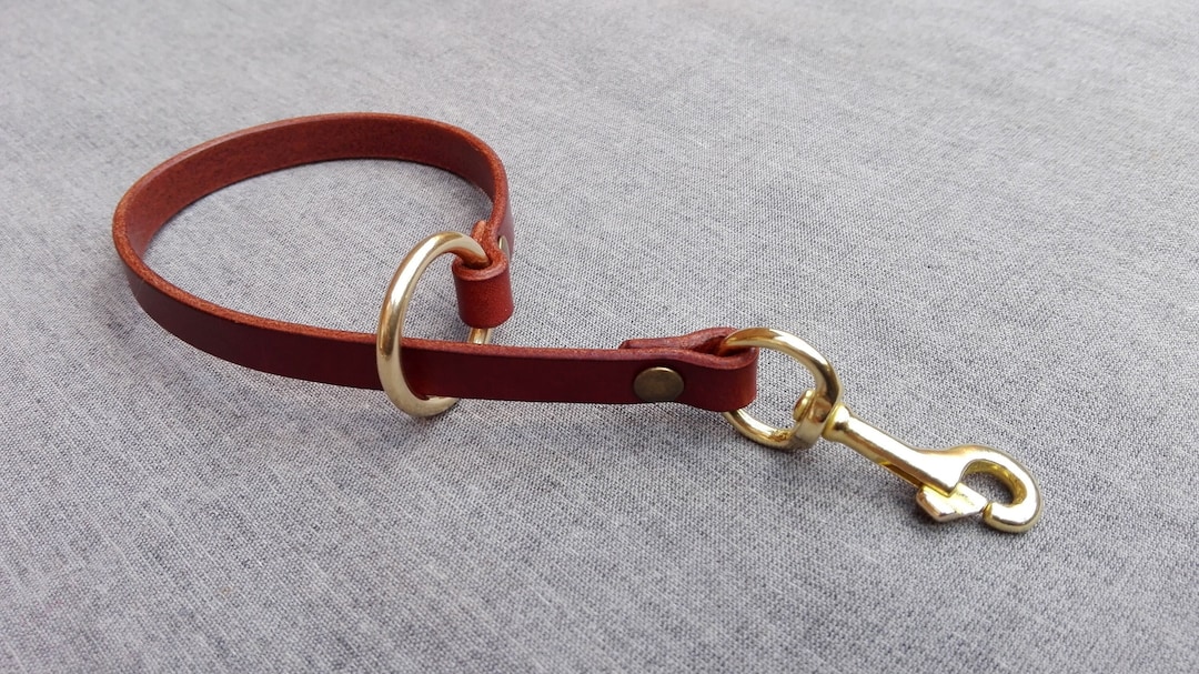 Leather Key Keeper for Bag, Belt or Wrist, Black or Brown. Brass or ...