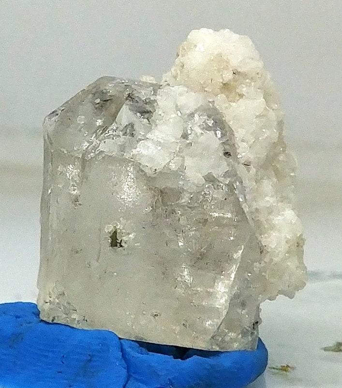 15 gramos precioso topacio de color natural con espécimen de - Etsy España