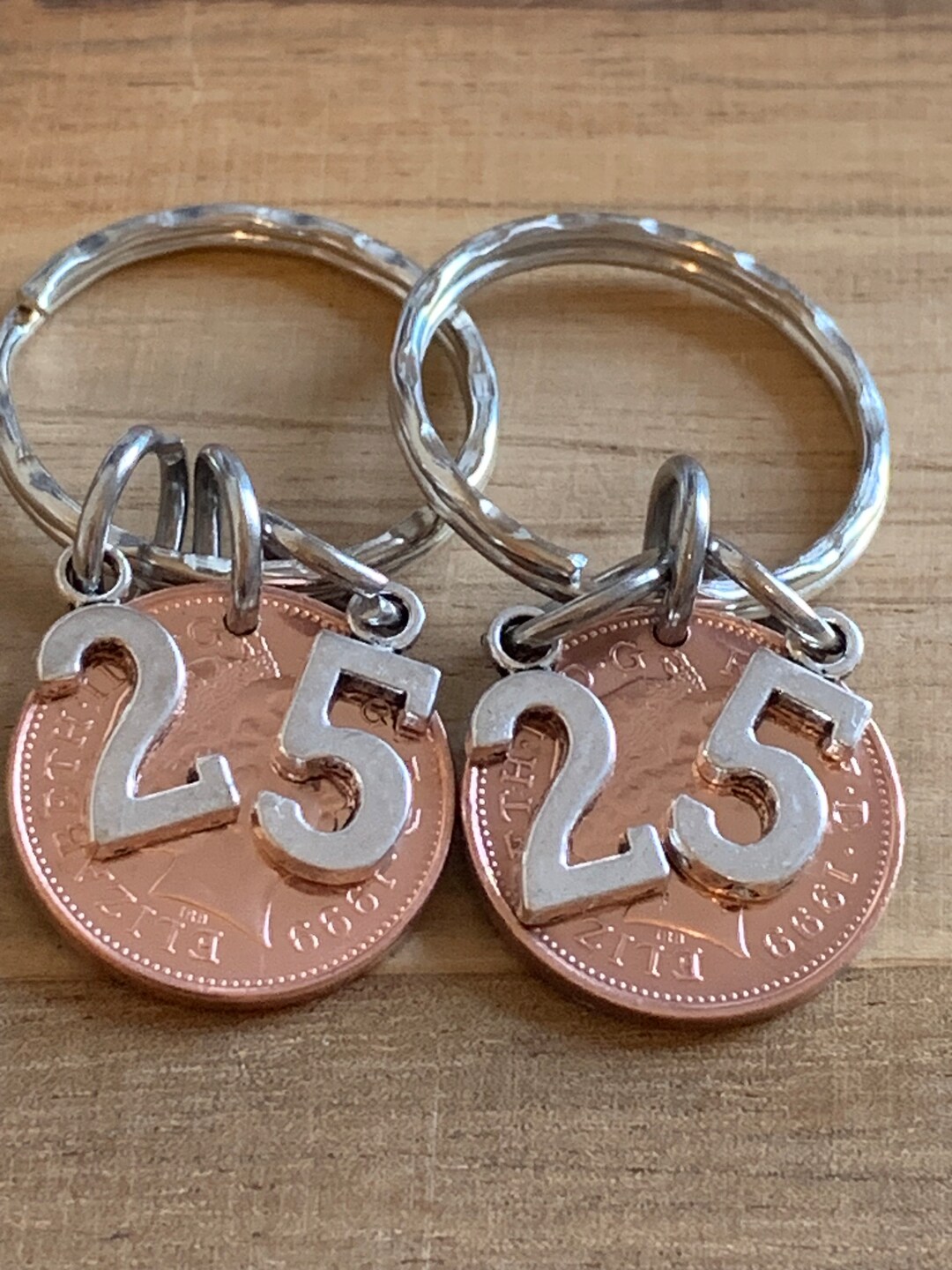 25th Wedding Anniversary Polished 1999 Coin & Charm Keyrings in Gift ...