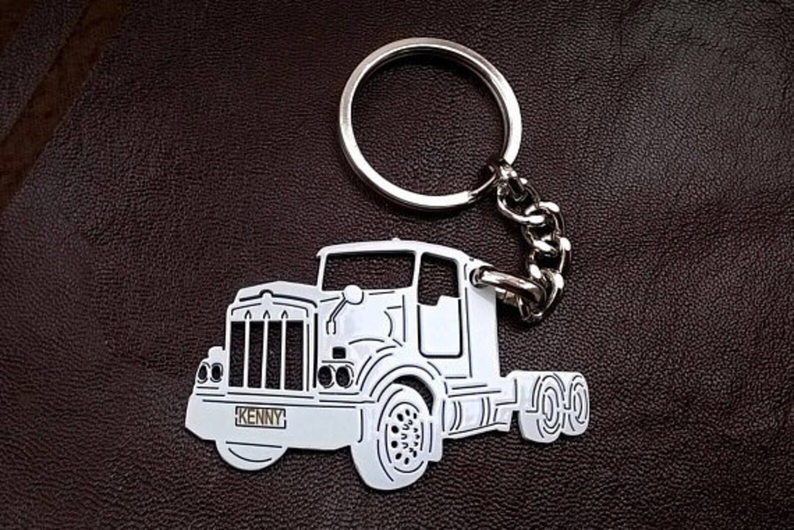 Birthday gift Custom kenworth truck keychain car keychain | Etsy