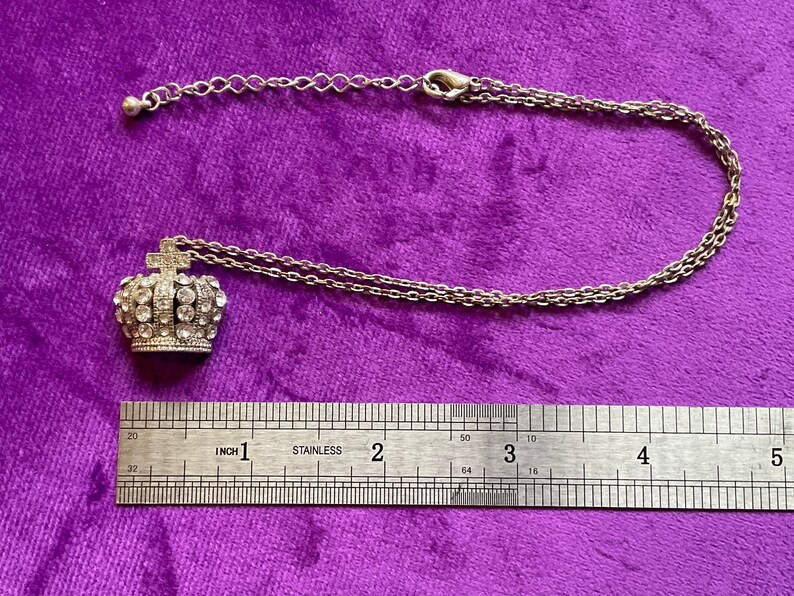 Queen Elizabeth II Coronation Crystal Crown Pendant and Chain - Etsy
