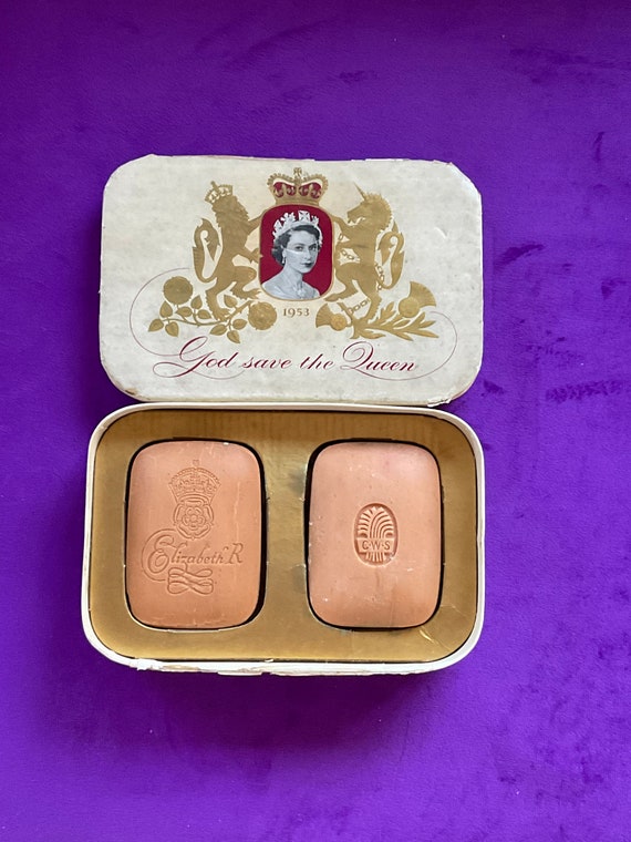 Queen Elizabeth II Commemorative Coronation Original Boxed Set - Etsy