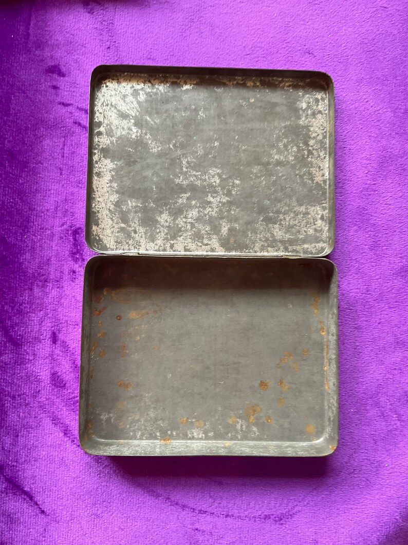 King George V and Queen Mary Rowntree Chocolate Sweet Tin Original ...