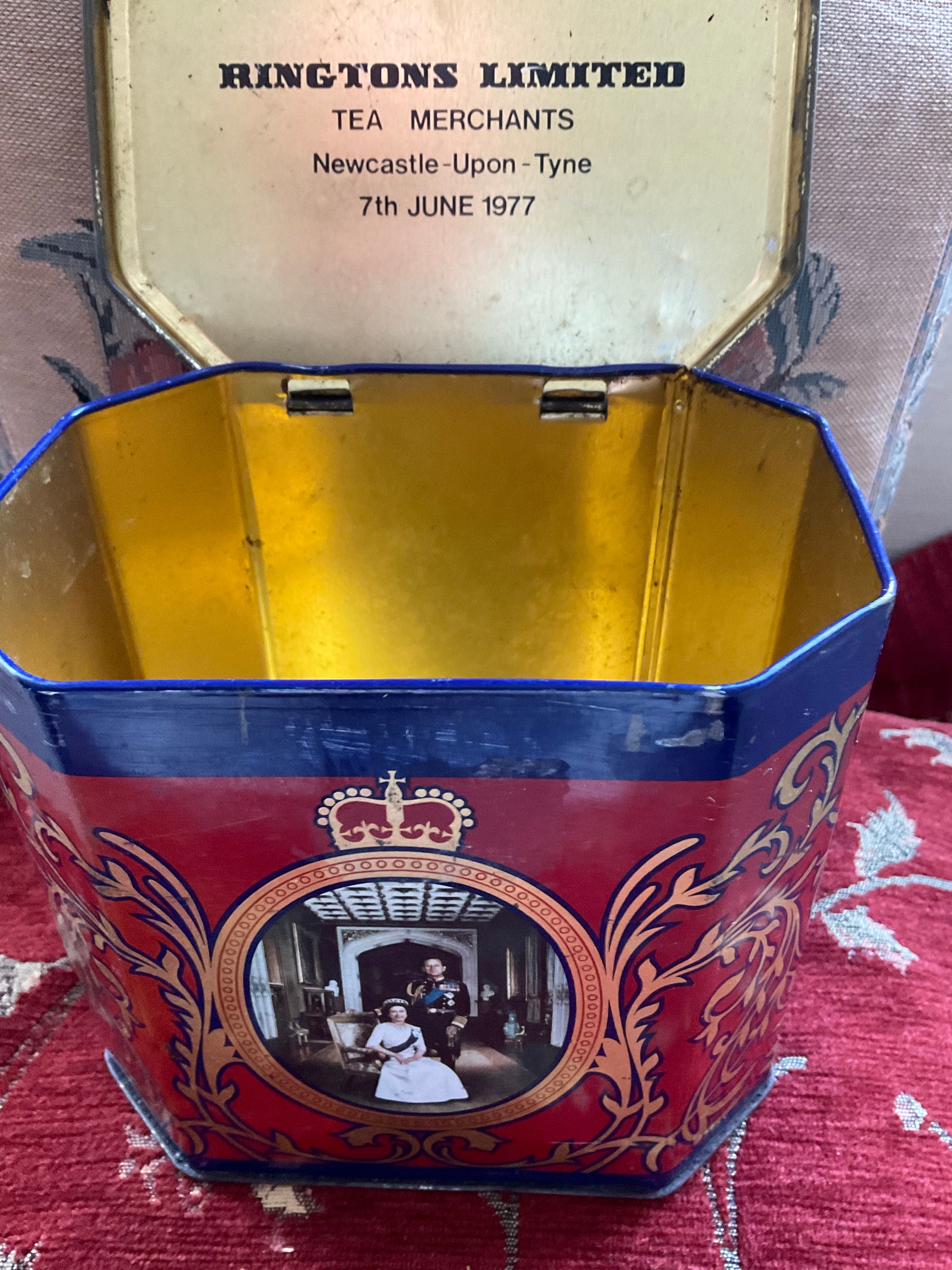 Queen Elizabeth II Commemorative Silver Jubilee 1977 Ringtons - Etsy