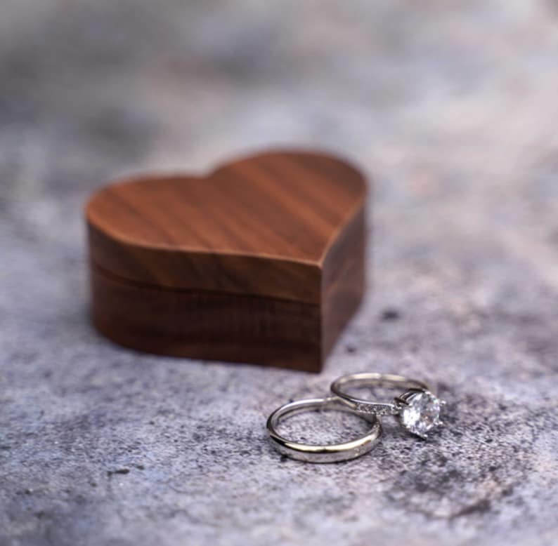 Engagement Ring Box Made of Walnut Wood Wooden Wedding Ring - Etsy