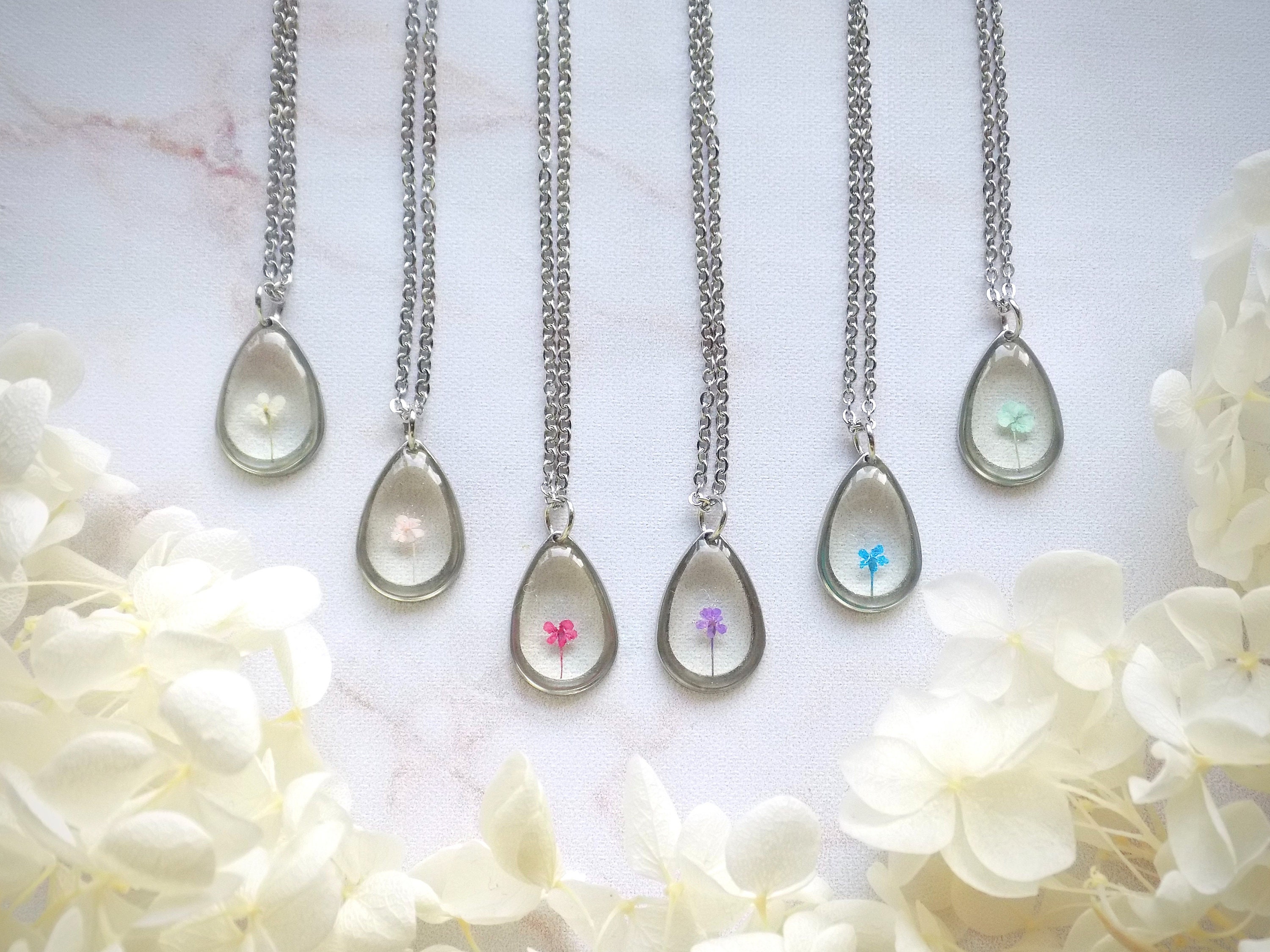 Small Flower Necklace, Silver Flower Pendant, Minimalist Jewellery ...