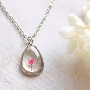 Small Flower Necklace, Silver Flower Pendant, Minimalist Jewellery ...