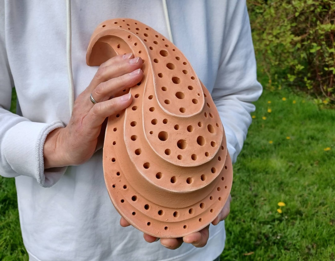Bienenstein XXL ca. 27 cm x 16 x 11 cm Wildbienenhotel Nisthilfe aus ...