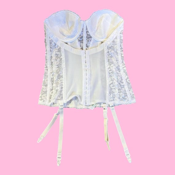 Vintage 1950s 1960s 34B longline White Lace Floral Br… - Gem