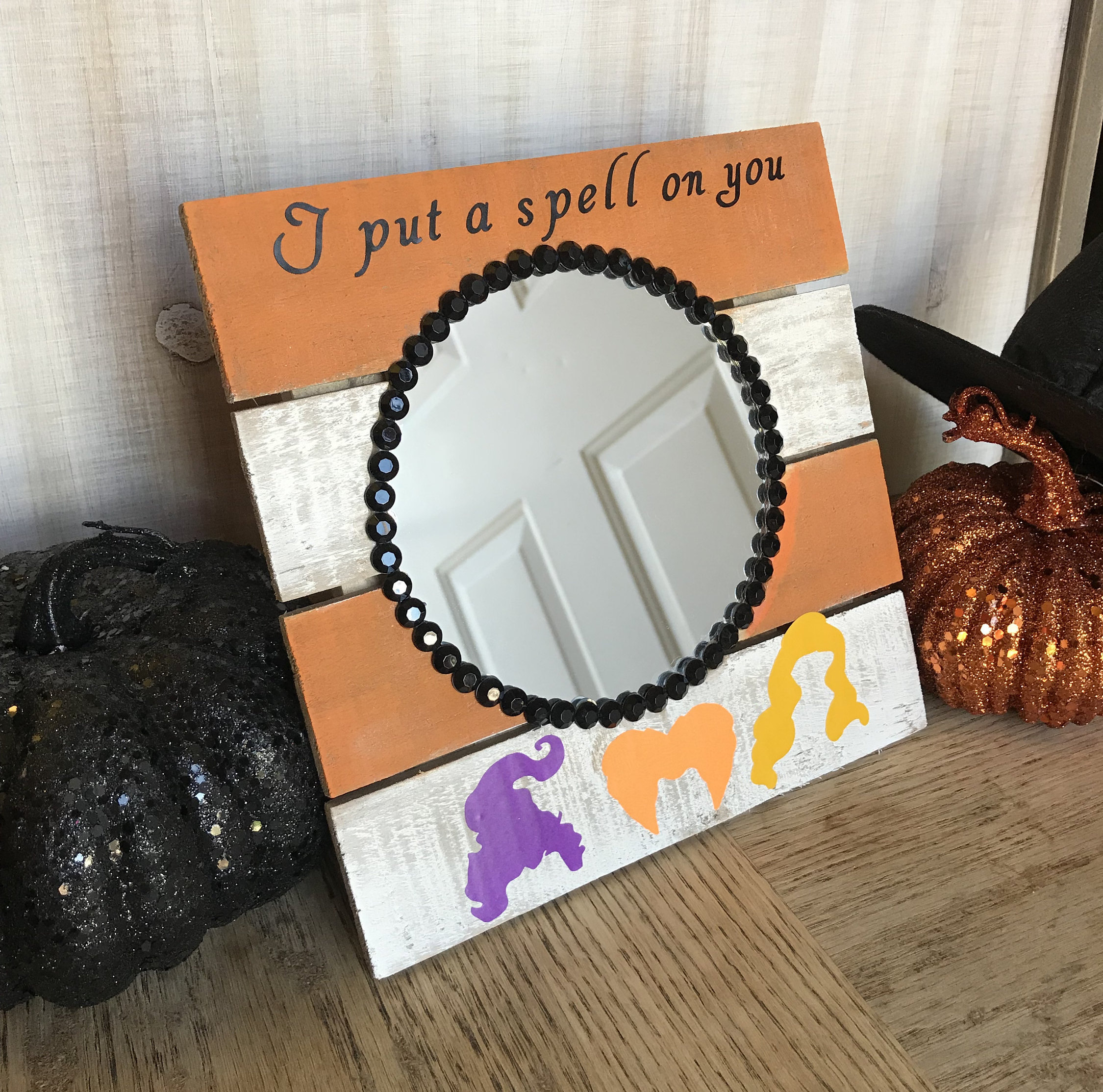 Hocus Pocus Themed Mirror - Etsy