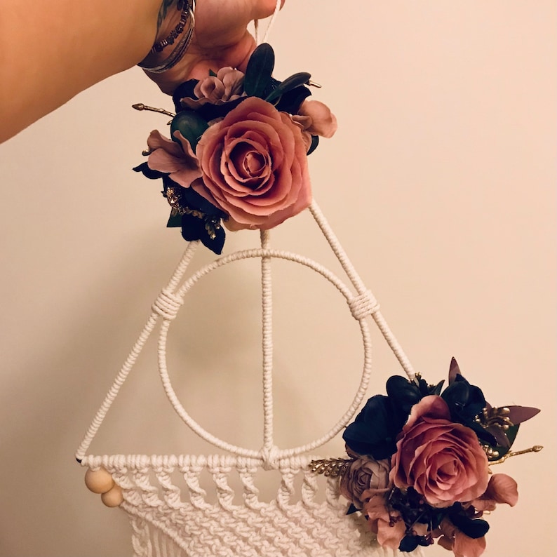 Wizarding World Inspired Macrame Hanging - Etsy