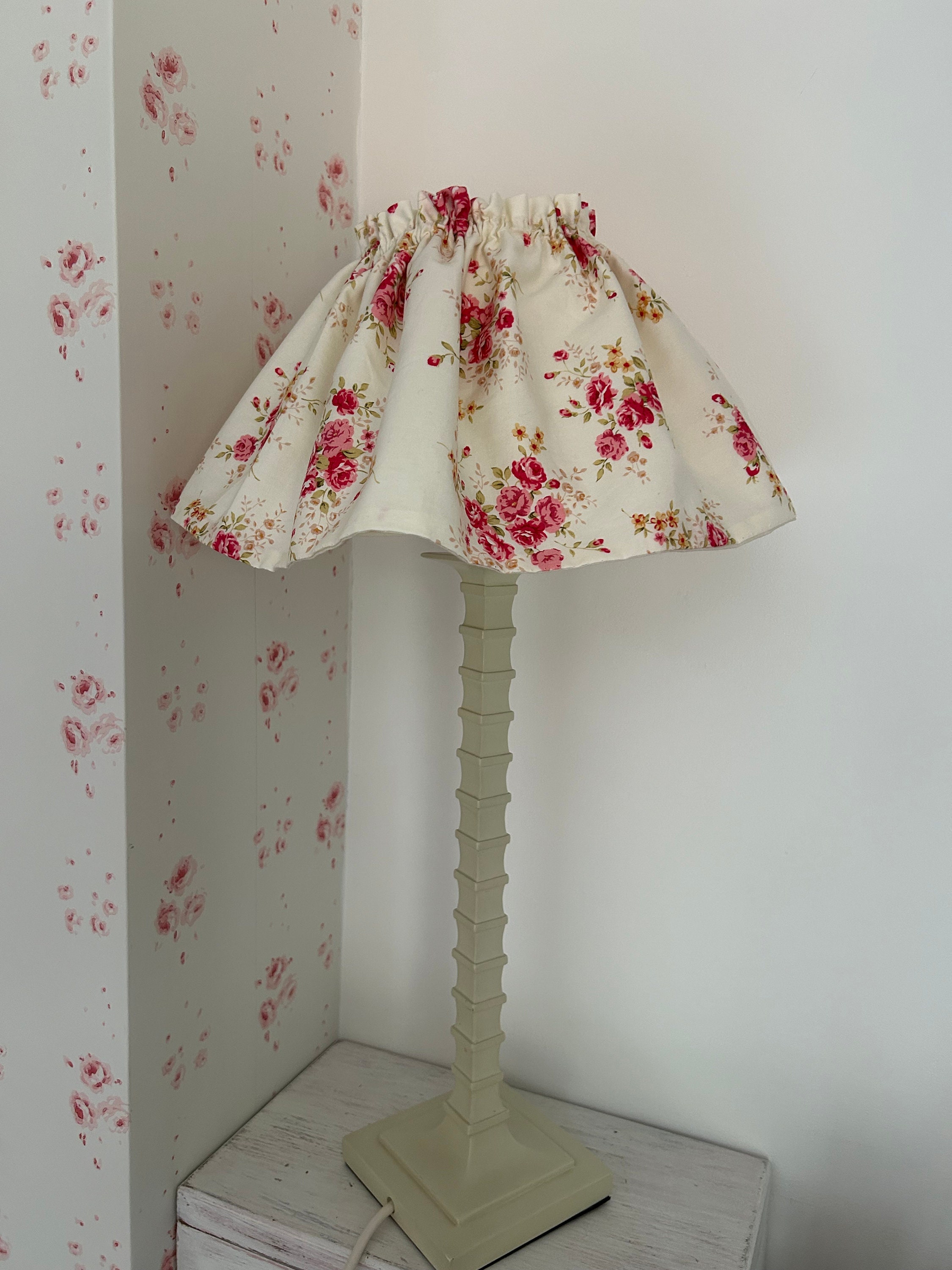 Ruffle Top Lampshade Skirt in Cabbages & Roses alderney Fabric Cottage ...