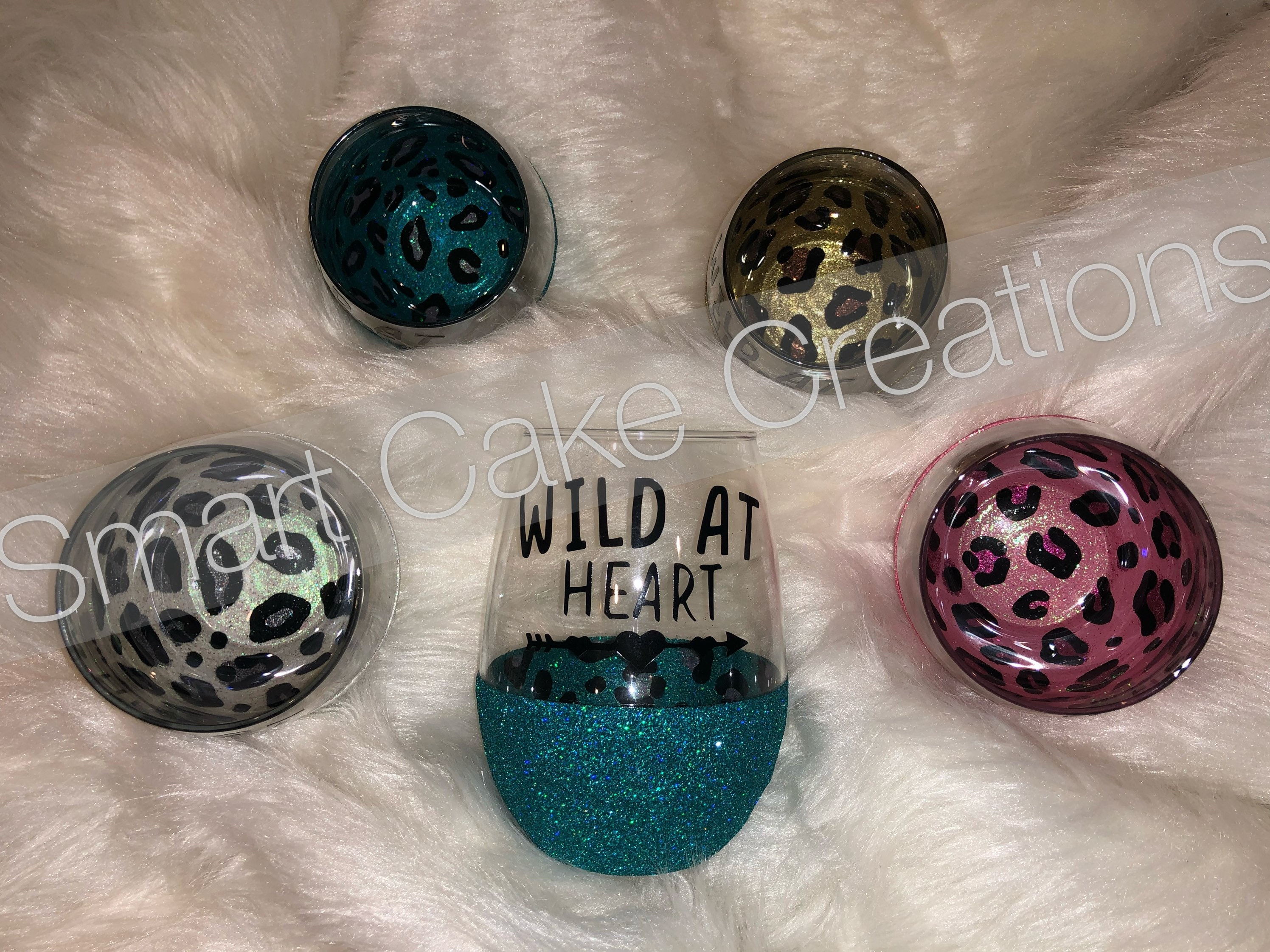 Peek-a-boo Glittered Wine Glass Wild at Heart Leopard Themed 20 Oz ...