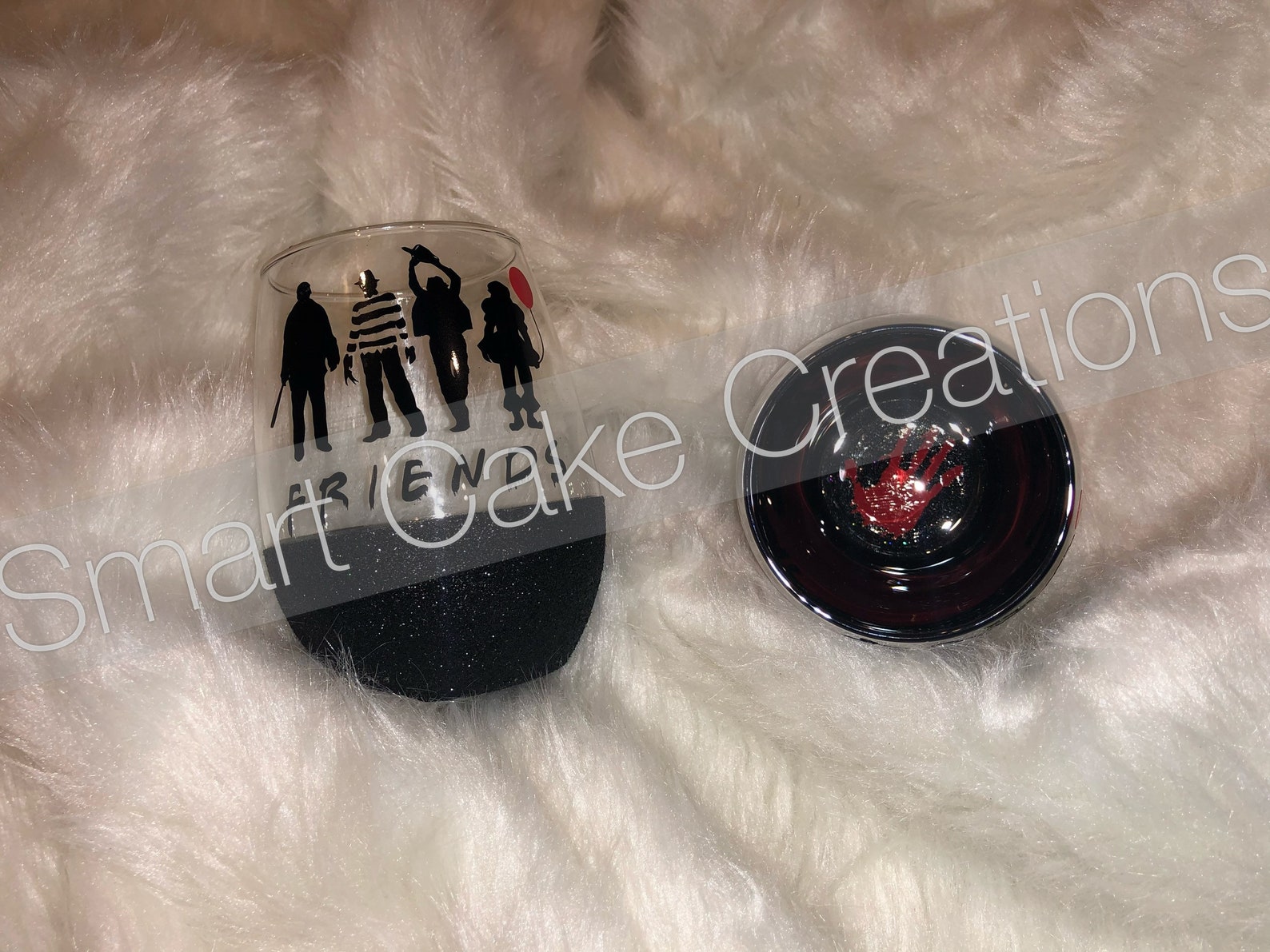 Peek-a-boo Glittered Wine Glass Halloween Villain Friends Themed 20 Oz ...