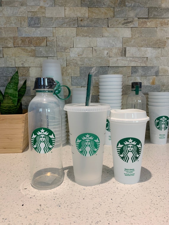 Starbucks reusable straws store