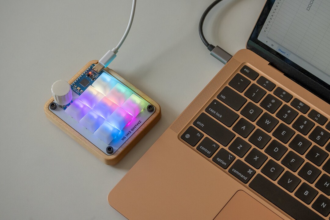 Maple Wood 9 Key Hotswap Mech Macropad -- (qmk/vial) Easily ...