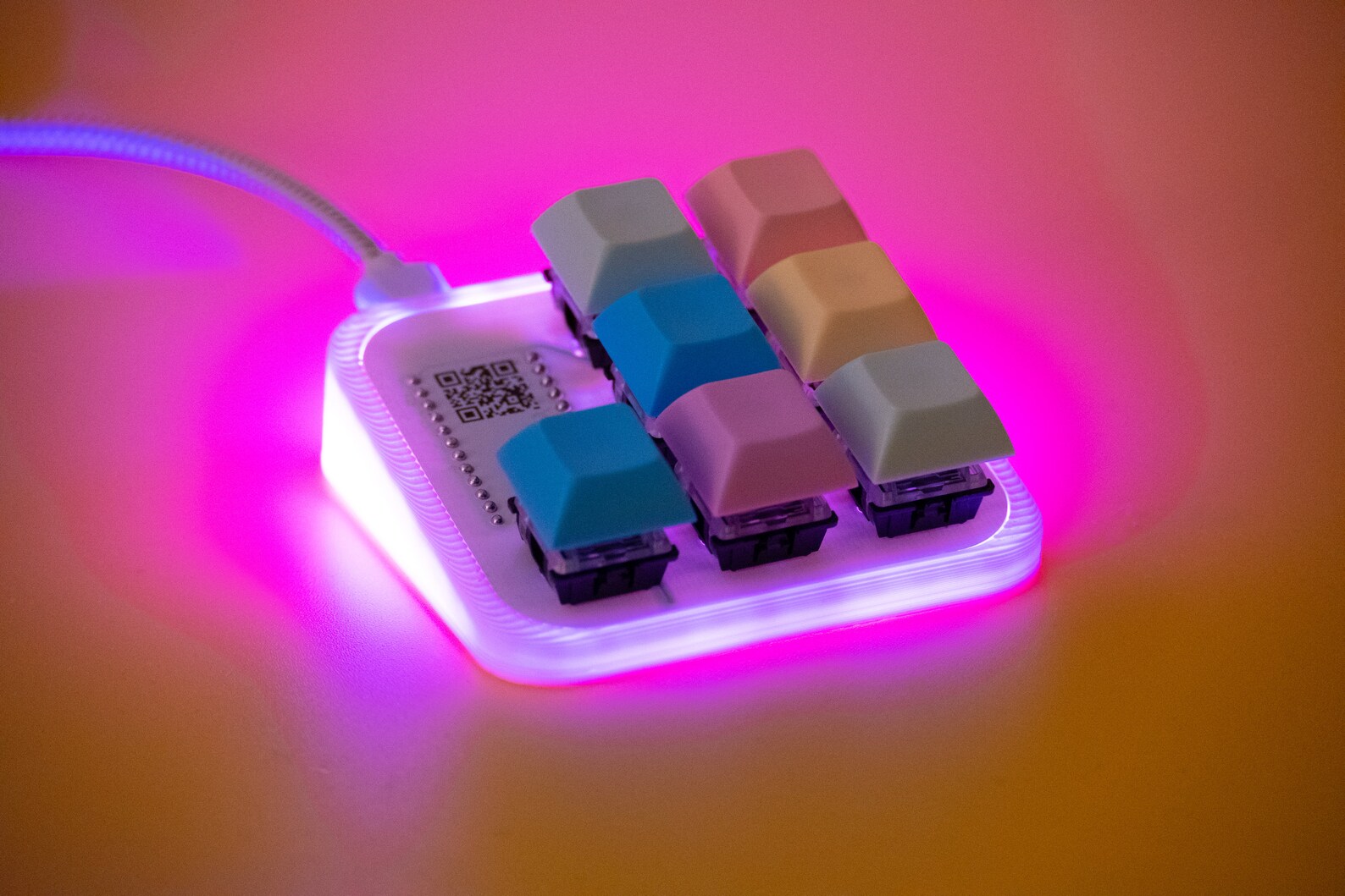 ZMK 7 Hotswap & RGB Underglow Mechanical Macropad - Etsy