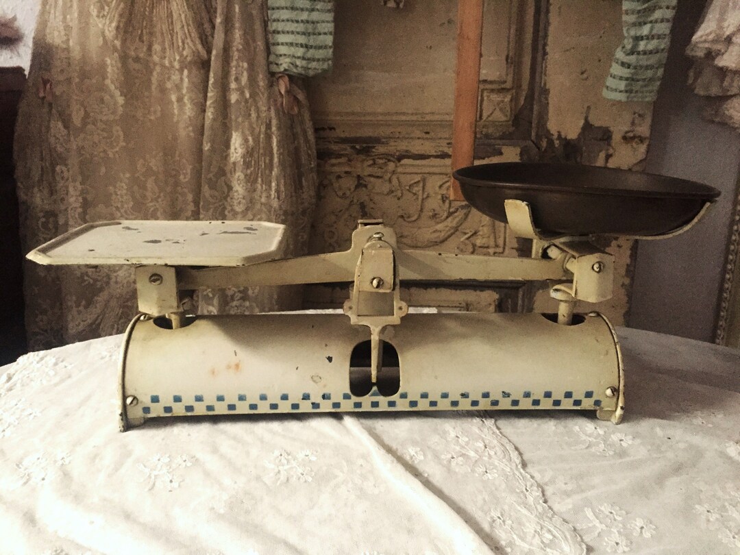 Antique Scales Kitchen Scales Metal Old White Blue Copper Bowl Art Deco ...