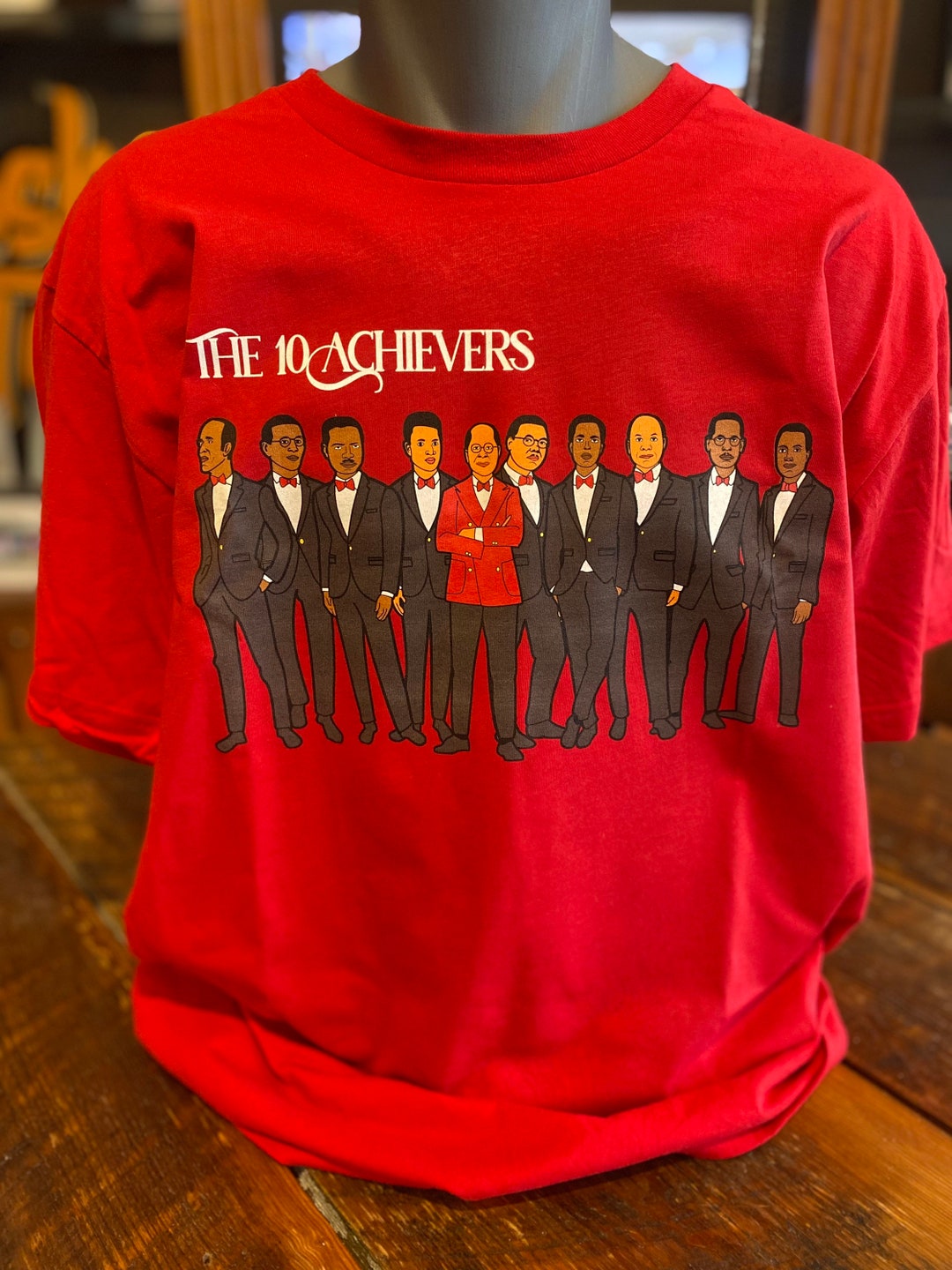 10 Achievers Graphic T-shirt - Etsy
