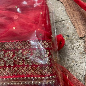 Royal Handmade Bridal Dupatta, Red Bridal Dupatta With Heavy Lace ...