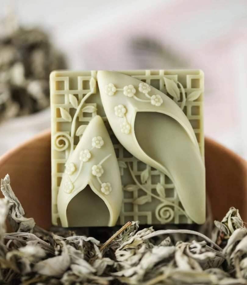 Vintage Japanese floral design mold embroidery pattern soap | Etsy